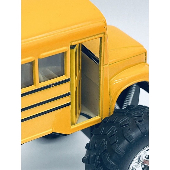 Kinsfun | Toys | Monster Truck Yellow School Bus Diecast Vehicle ...